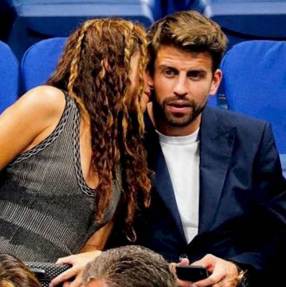 Pin By Tevered Mx On Shakira Y Pique 2022 In 2022 Hair Styles Beauty Dreadlocks