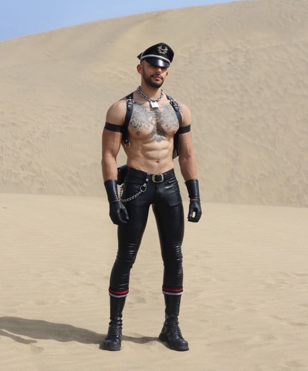 Pin By Nelson Ganhão On Leather Leather Fashion Men Mens Leather