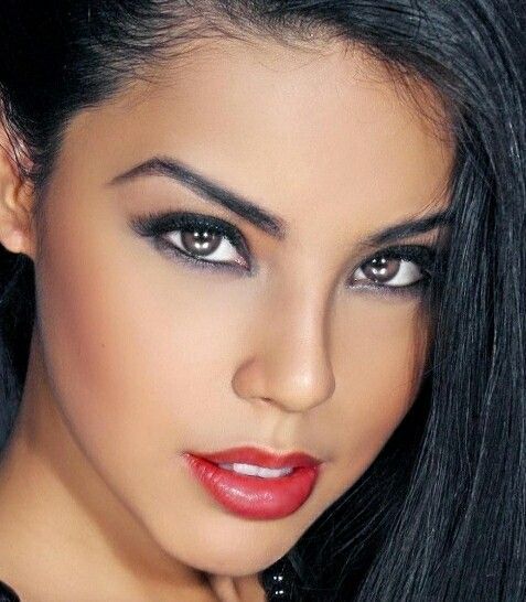 The Best Black Hair Stunning Eyes Most Beautiful Faces Beautiful Lips