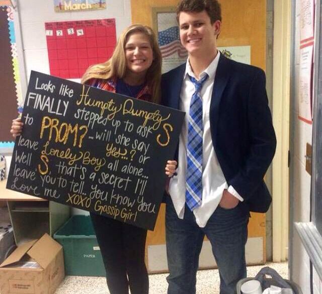 Gossip Girl Promposal Gossip Girl Prom Homecoming Proposal Asking To Prom