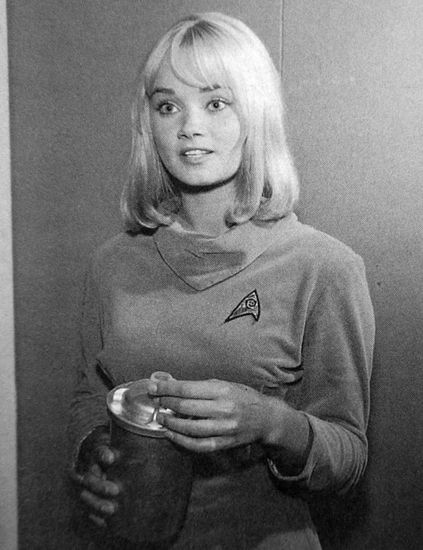Andrea Dromm As Yeoman Smith From The Second Pilot Of Star Trek Star Trek Cast Star Trek
