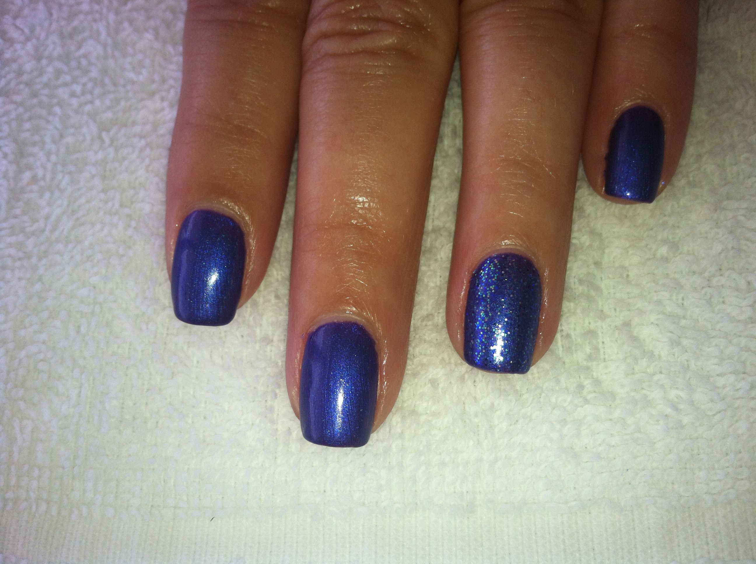 Purple Shellac Glitter Accent Shellac Nail Art Glitter Purple Nails