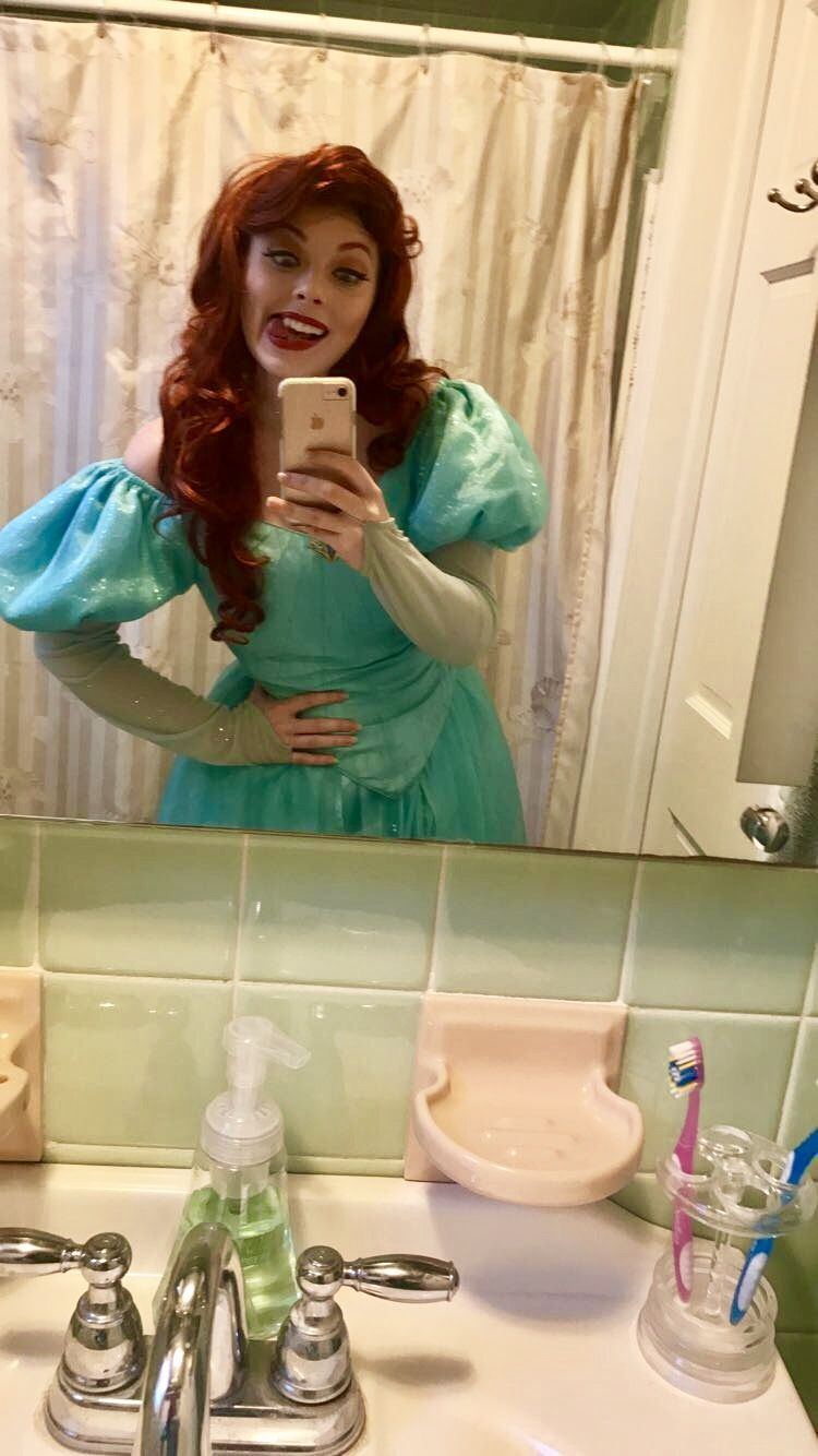 Pin By Lia Russo ♫ On Ariel The Little Mermaid Bright Red Hair Ariel The Little Mermaid