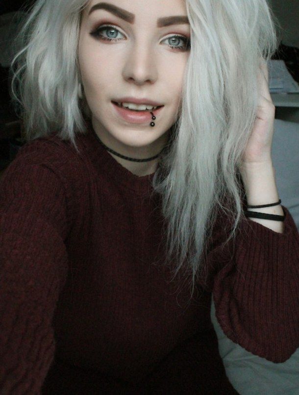 Pin By Simone On Alexandra Catherine Axelina Grunge Hair Scene Hair Hair Styles