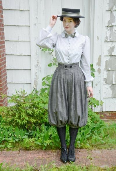 Pin By Cheri Kitchen On Beautiful Clothes 2 An Ode To Vintage