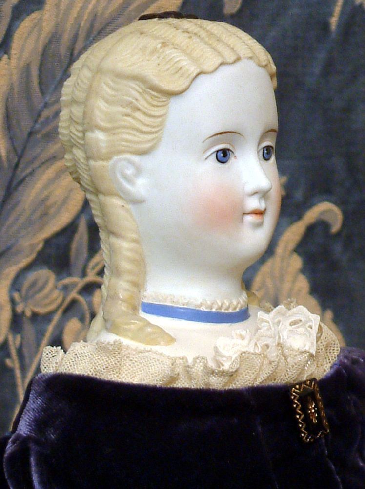 Super Rare 21 Civil War Era Parian Doll W Very Fancy Hairdo Bow Collar