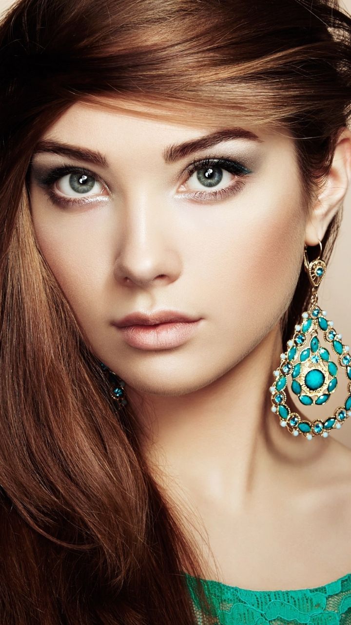 Grey Eyes Girl Model Beautiful Brunette 720x1280 Wallpaper Gray Eyes Brunette Girl Model