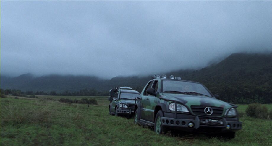 The Lost World Jurassic Park Mercedes Ml320 W163 Mercedez Benz Parque Jurásico Autos Y Motos