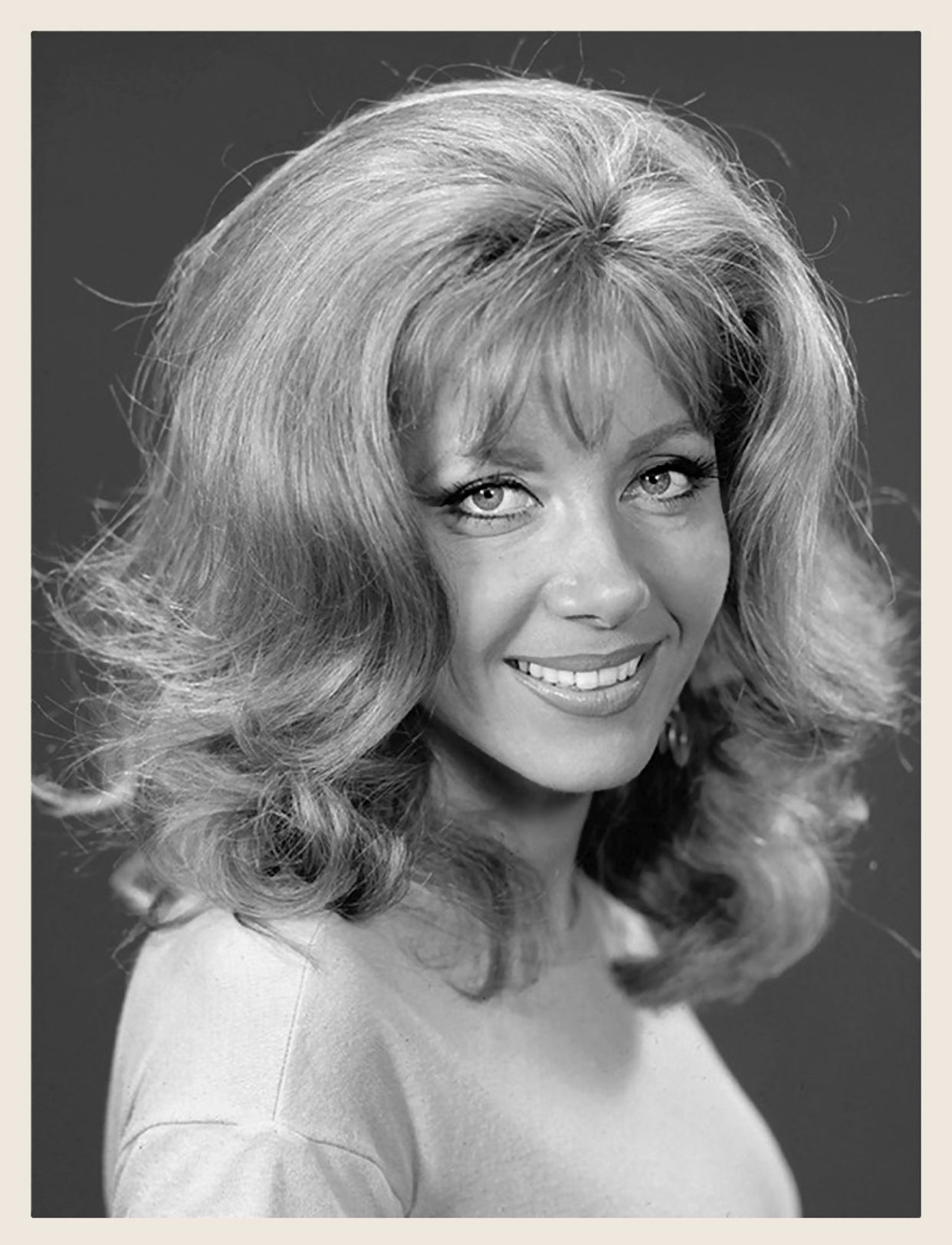 Pin By Graham Maggs On Ingrid Pitt Famous Women Ingrid Hammer Films