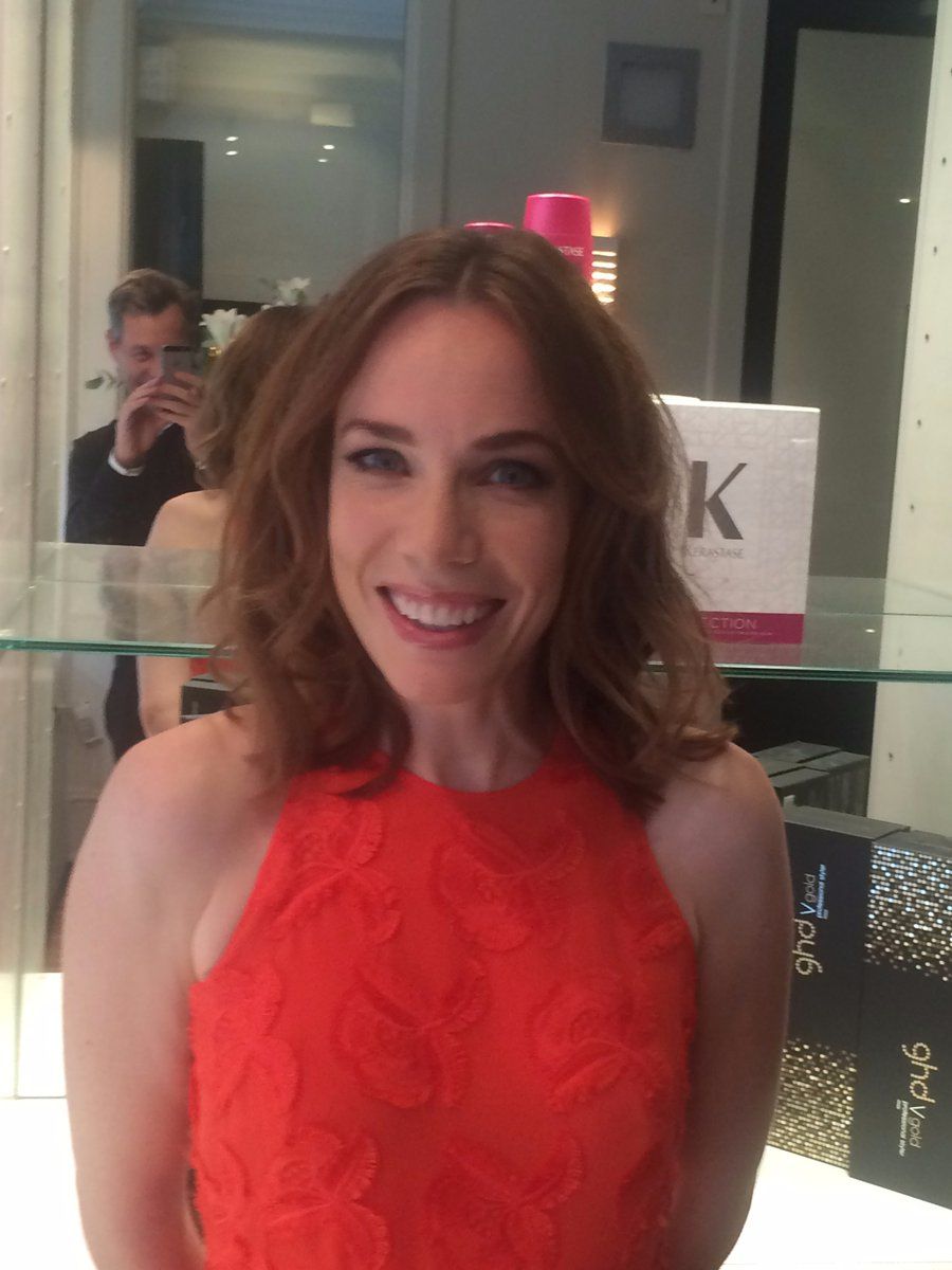 Laura Main Actress From Call The Midwife Call The Midwife Celebrities Female Celebrities