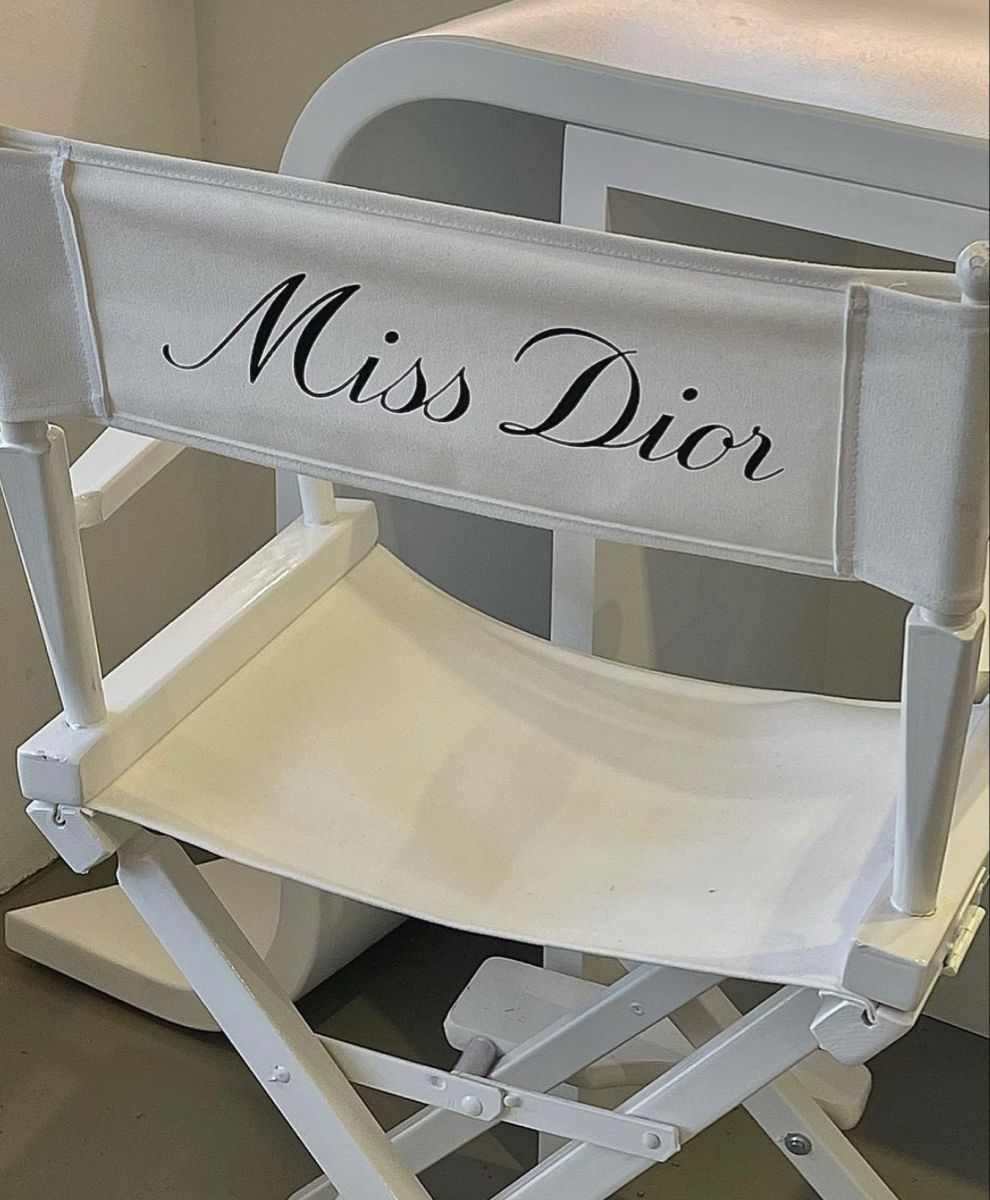 Model Aesthetic Old Money Aesthetic White Aesthetic Parfum Miss Dior