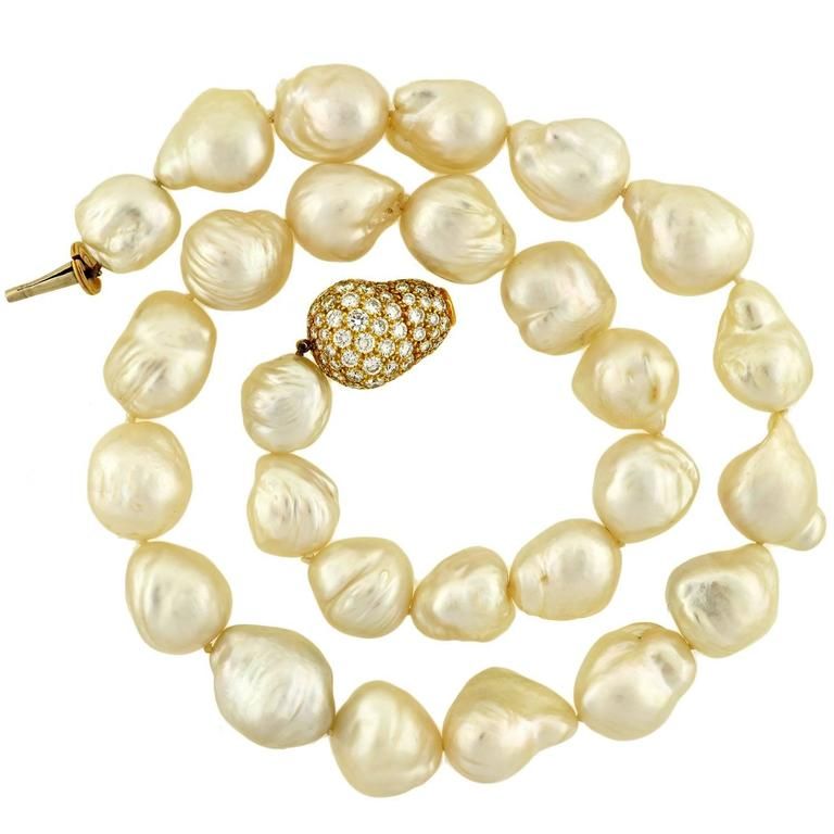 Contemporary Baroque Pearl Necklace With Diamond Gold Clasp Baroque Pearl Necklace Pearl And