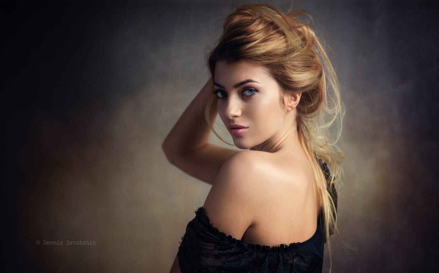 Anna By Dennis Drozhzhin 500px Portrait Fashion Beauty Photography