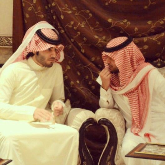 Pin By Aaminah On ♡♥habibi♡♥ Best Poses For Men Arab Swag Arab Culture