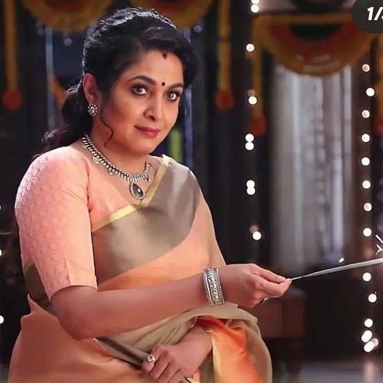Sivagami devi aka ramya krishnan biography bahubali fame reckon talk ... Sivagami devi aka ramya krishnan biography bahubali fame reckon talk ...