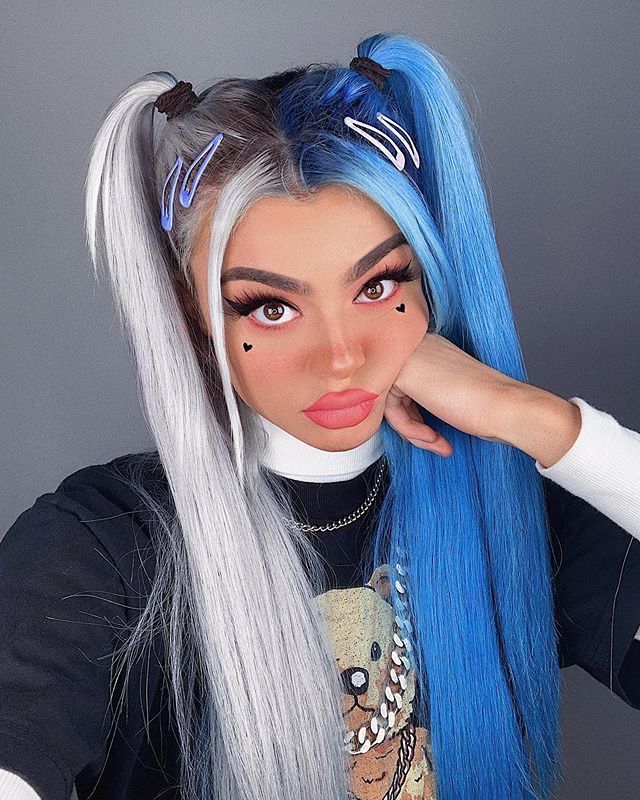 Pin By Killua Simp On 【aesthetics】 Split Dyed Hair Hair Dye Colors Aesthetic Hair