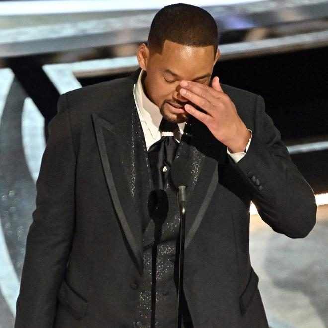 Oscars 2022 Emotional Will Smith Apologizes After Chris Rock