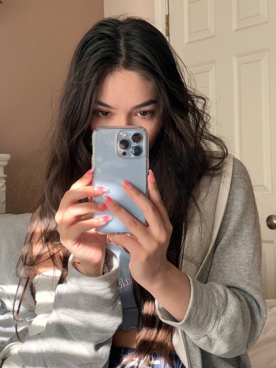 Simple Mirror Photo Inspo Mirror Photo Mirror Selfie Photo