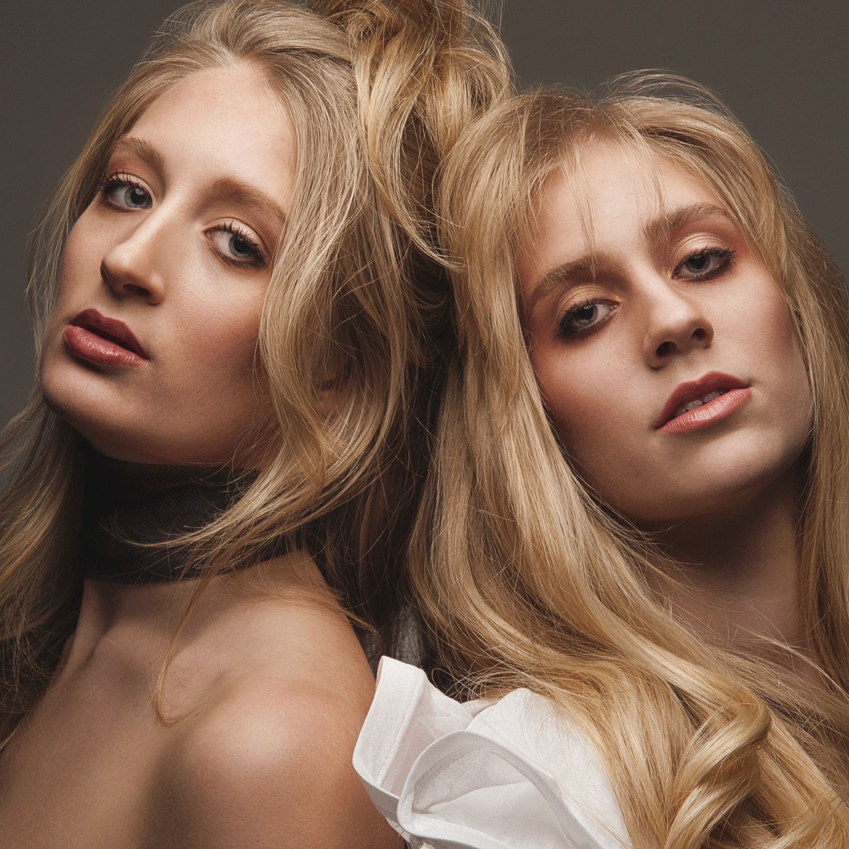 Sisters Model Photography Editorial Fashion Model