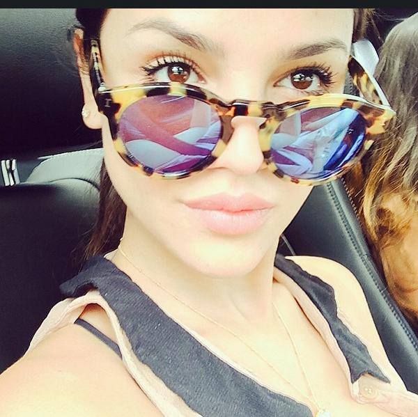 Cute Glasses Eiza Gonzales Girl With Sunglasses Sunglasses Mirrored Sunglasses Women