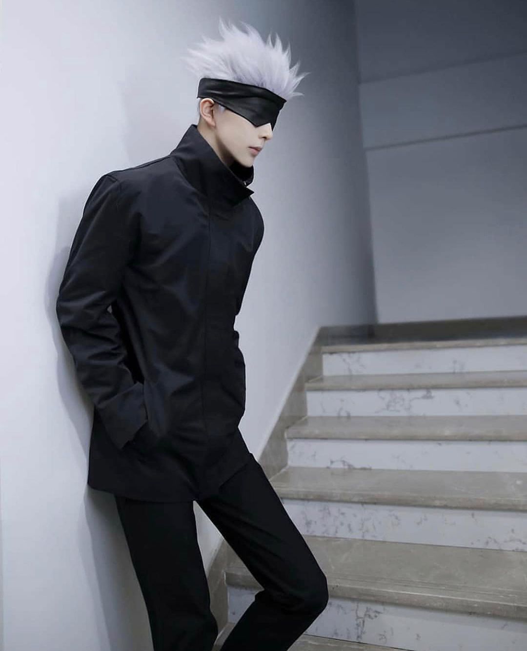 Satoru Gojo Jujutsu Kaisen On Instagram Rate This Gojo Cosplay From 1 10 😳 Follow Gojo