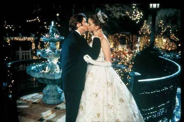 Mia And Michael The Princess Diaries 2001 Princess Diaries Movie Kisses The Princess