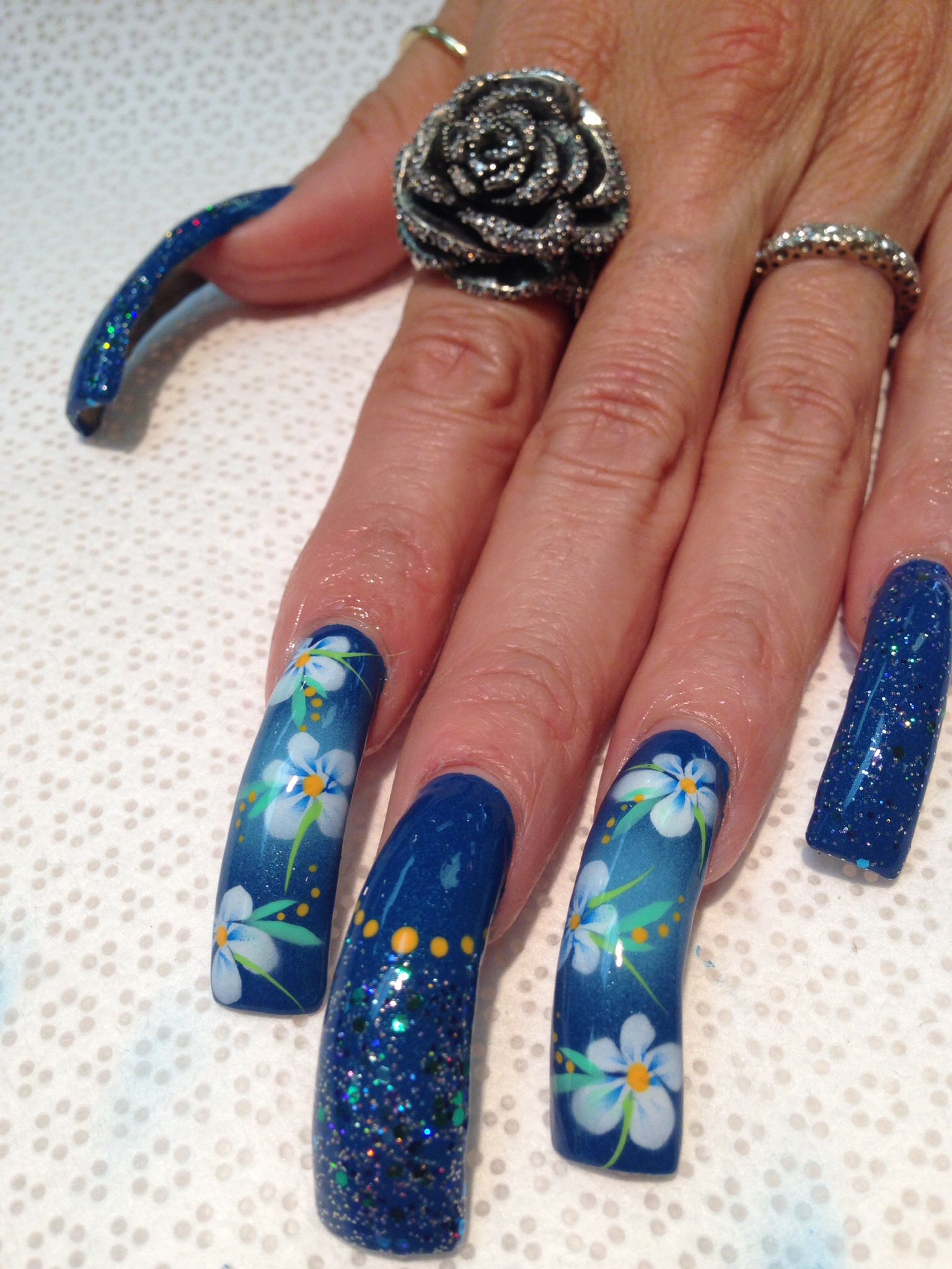 Airbrush Flowers Cute Acrylic Nail Designs Flare Nails Curved Nails