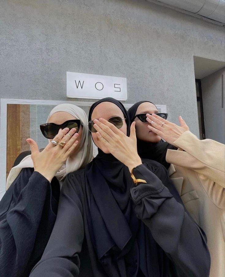 Hijabhijabiniqaboutfitsmodestaestheticfashiontrendsgirlsfriends