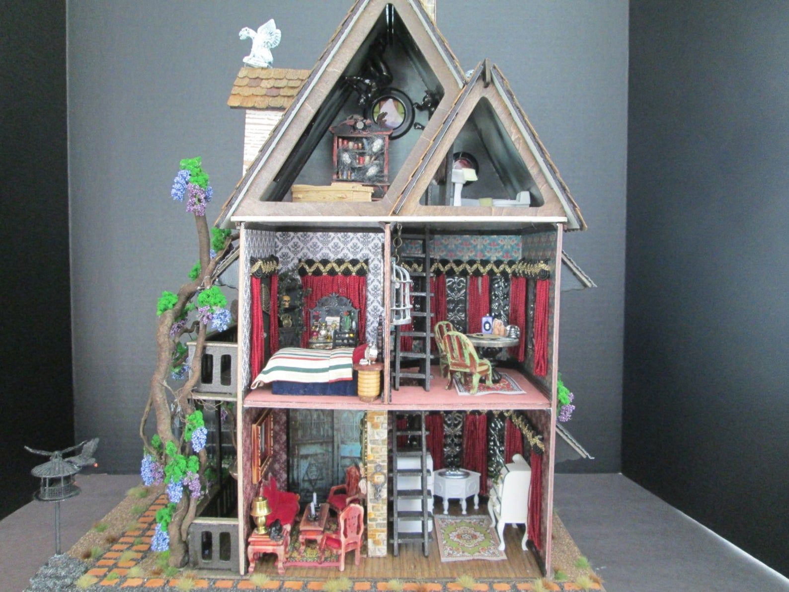 Haunted Dollhouse Dollhouse Miniatures Gothic Themes Architecture