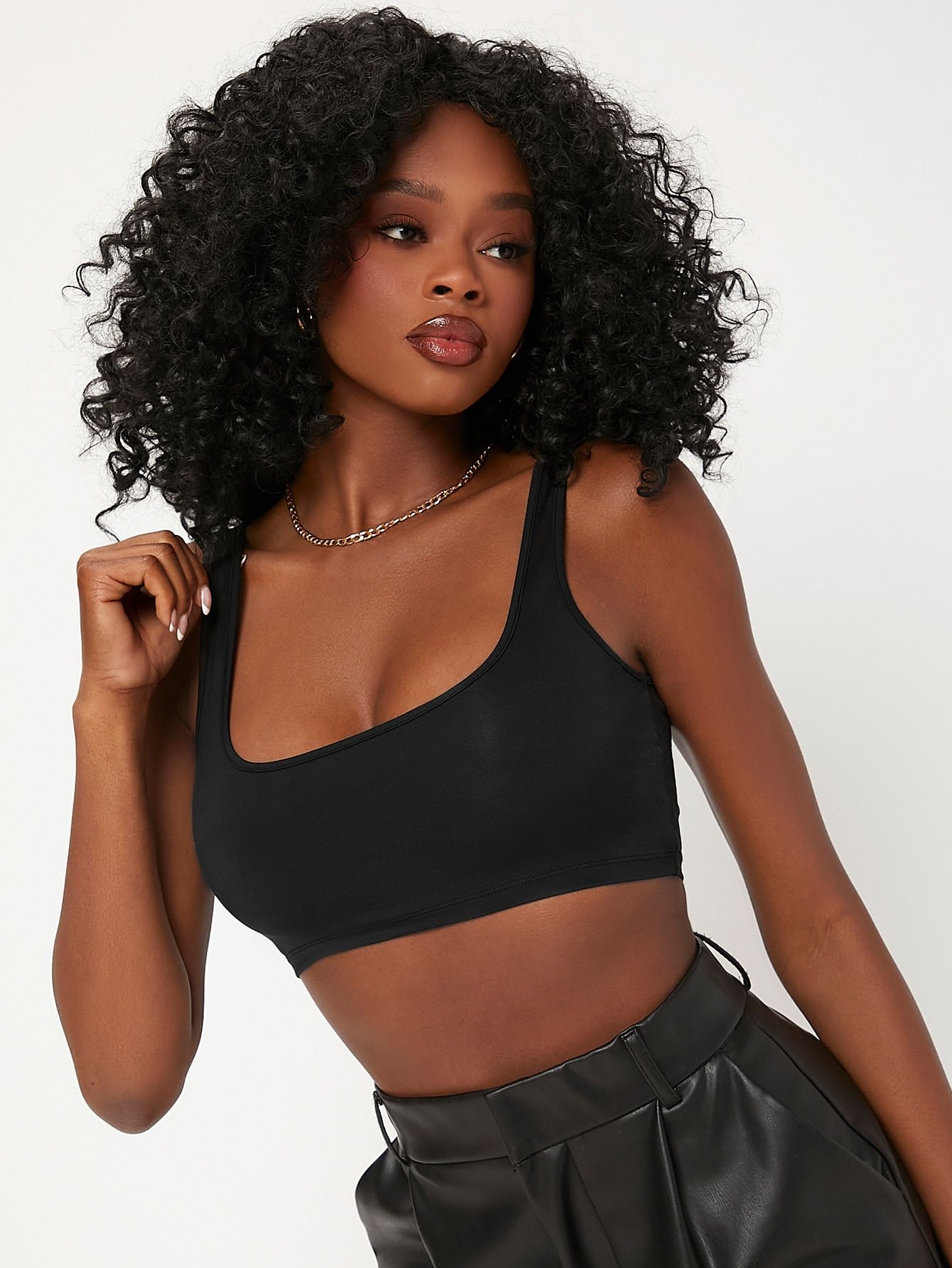 Shein Basics Scoop Neck Solid Crop Tank Top Tank Top Cami Cropped Tank