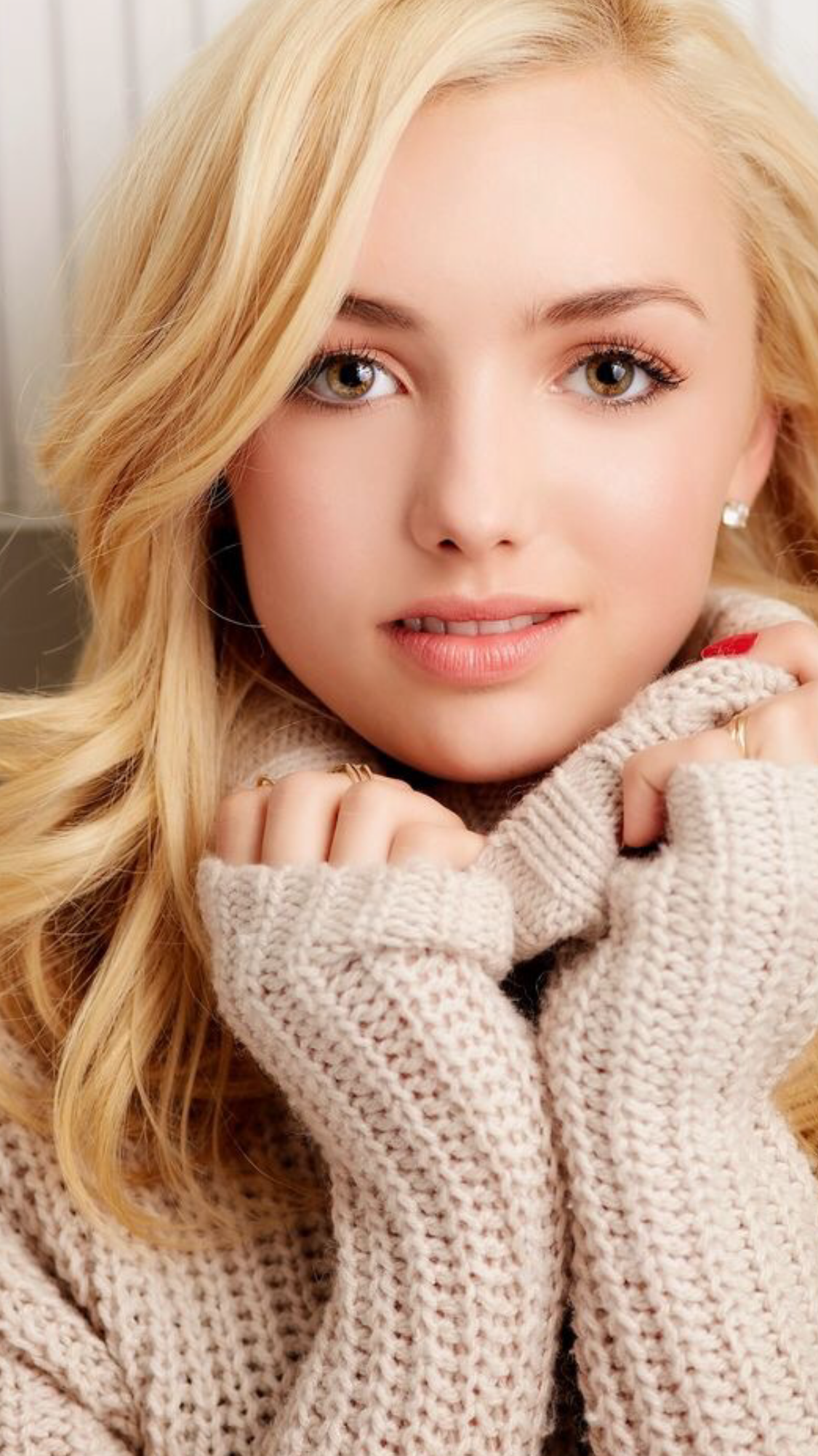 Caught The Eye Beautiful Eyes Beautiful Women Women