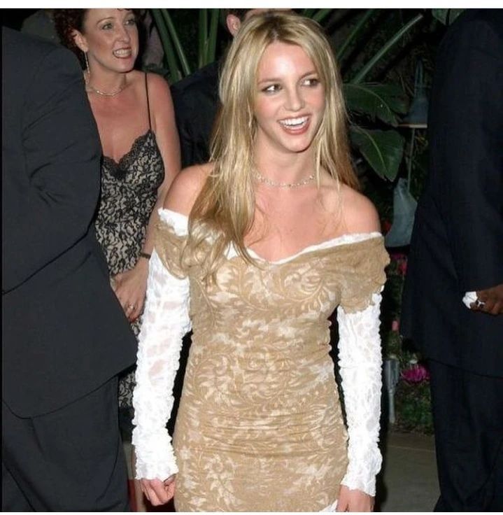 Pin Op Britney Spears Princess Of Pop