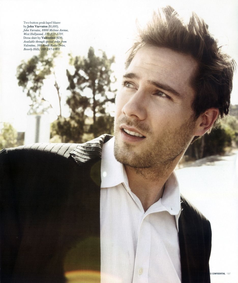 Luke Macfarlane Hottest Men Men Hottest Celebrity Men