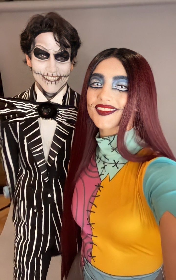 Charli Damelio And Chase Hudson Halloween Costumes