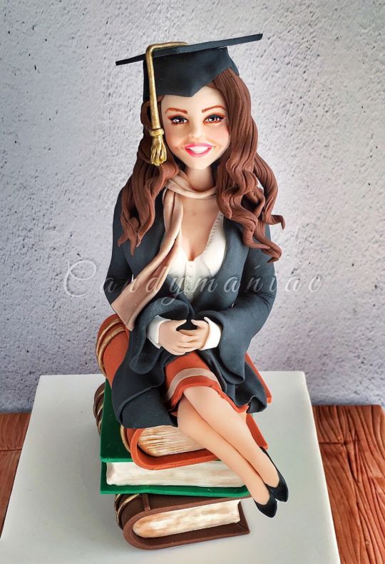 This London Confectioner Makes Cakes That Are Almost Too Cute To Eat