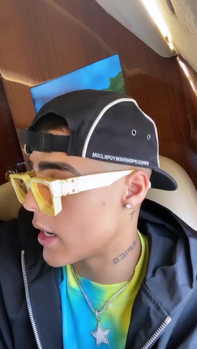 Lunay Lunay Video Instagram Story From February 14 2020 At 633 Pm Stories Db Famous Men