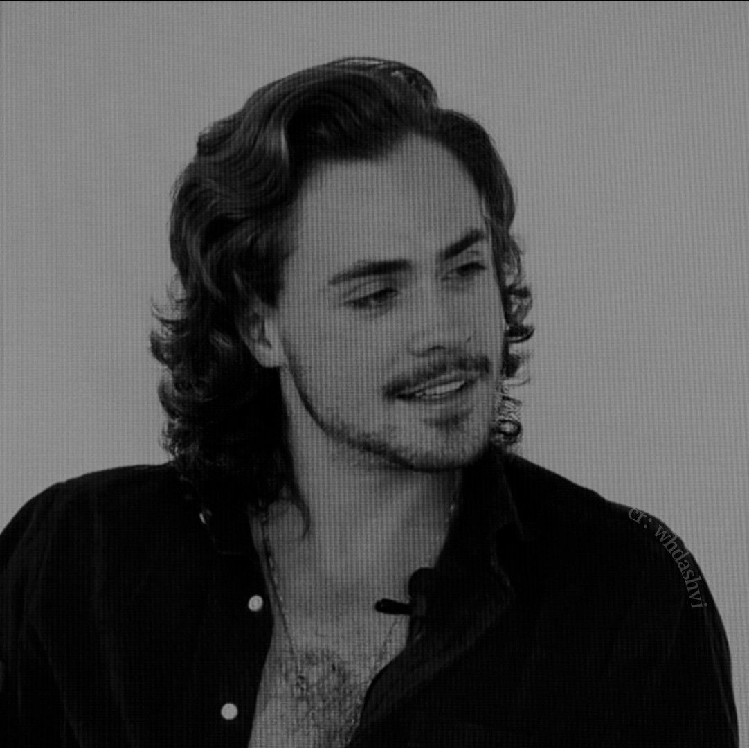 Billy Hargrove Edited Dacre Montgomery With Long Hair Cr Whdashvi In