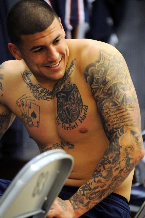 Aaron Hernandez Patriots Perfect Smile Perfect World Aron Hernandez New England Patriots